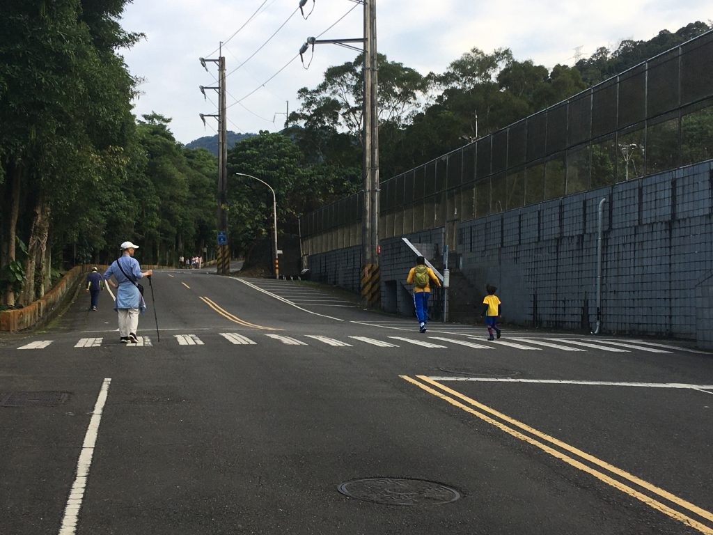 Âm Thanh Của Sự Tĩnh Lặng - The Too Blue Scientist